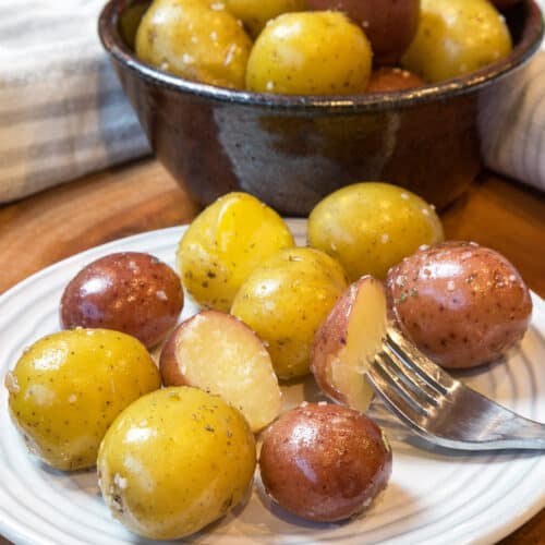 Boiled Baby Potatoes - Tamara Ray