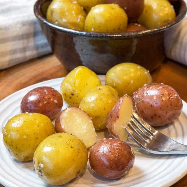 Boiled Baby Potatoes - Tamara Ray
