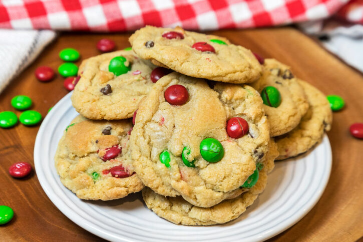 Christmas cookies with M&Ms - Tamara Ray