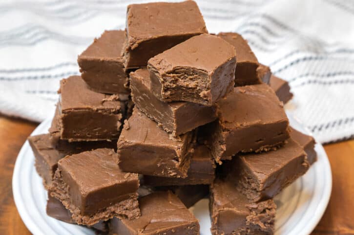 Easy Fantasy Fudge Recipe (Jet Puffed)