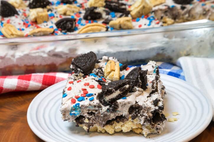 No Bake Oreo Cheesecake Bars - Tamara Ray